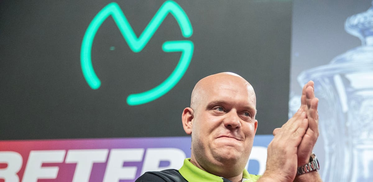 Van Gerwen and Van Barneveld poised for blockbuster Blackpool clash ...